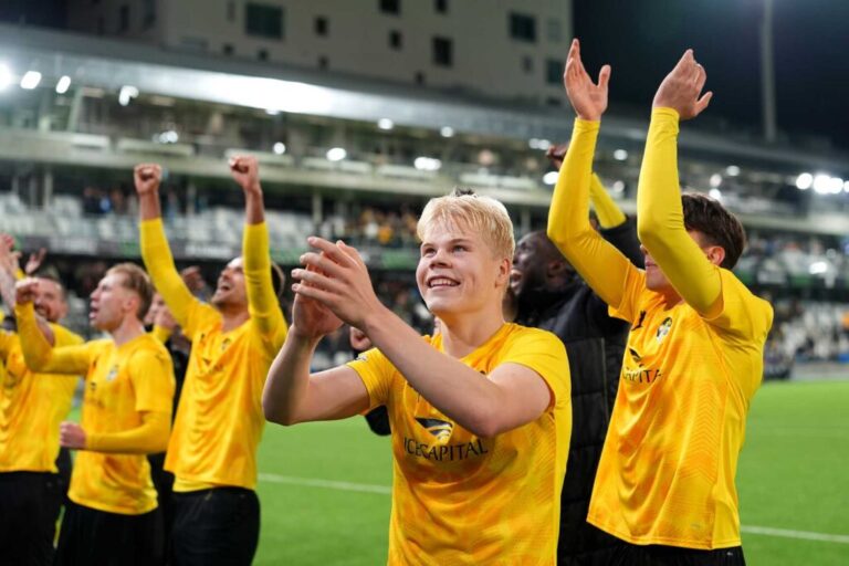 KuPS toivottaa Hyvää Uutta Vuotta 2026 ! - KuPS - Kuopion Palloseura